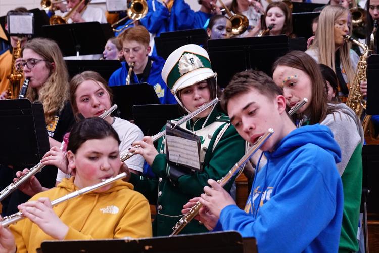 Battle of the Pep Bands | Local | apg-wi.com