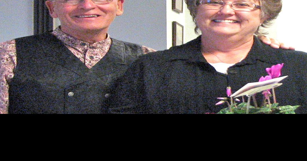 Carl Krantz retires from veterans office, Lisa Powers takes over as his ...