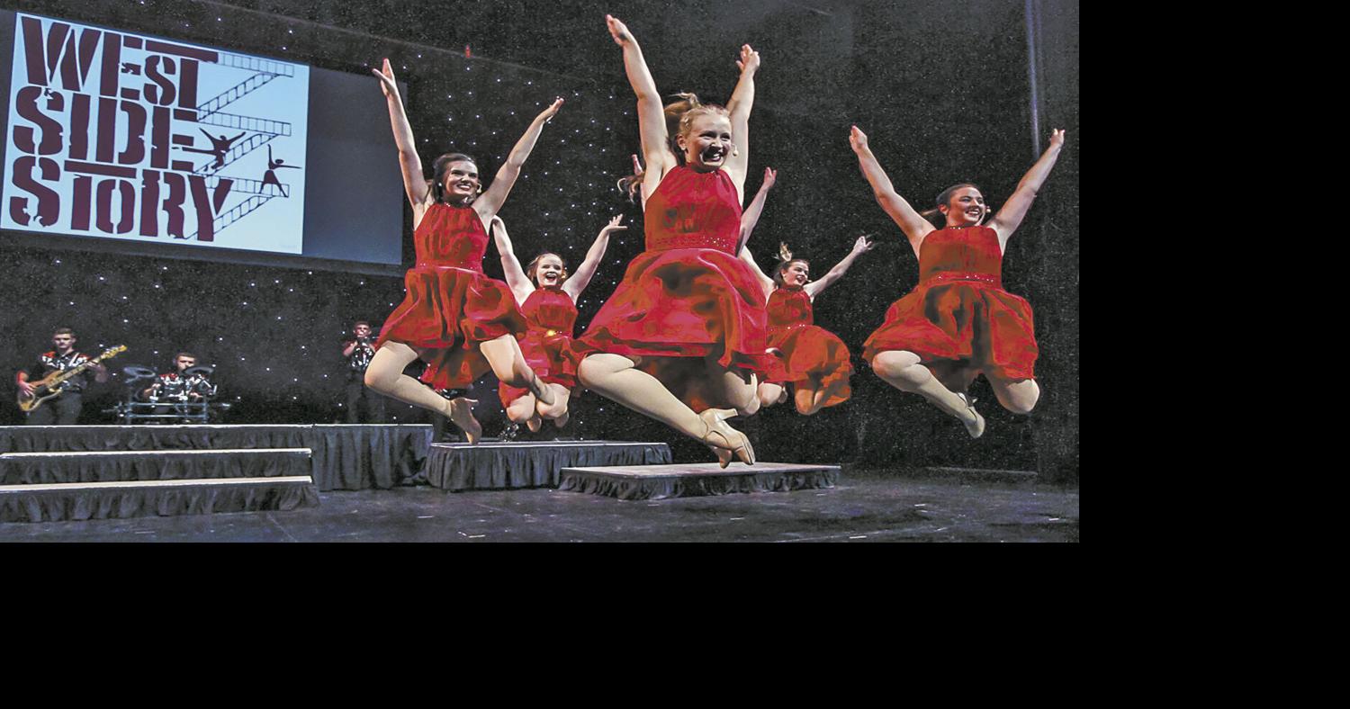 Wisconsin Singers perform here this weekend | Arts & Entertainment ...