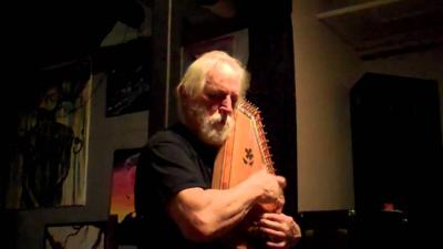 Hall Of Fame autoharp virtuoso and folk troubadour Bryan Bowers coming ...