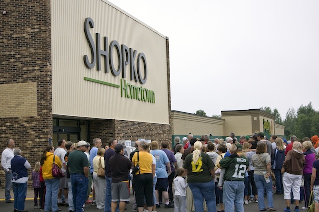 Hometown Shopko celebrates grand opening | News | apg-wi.com