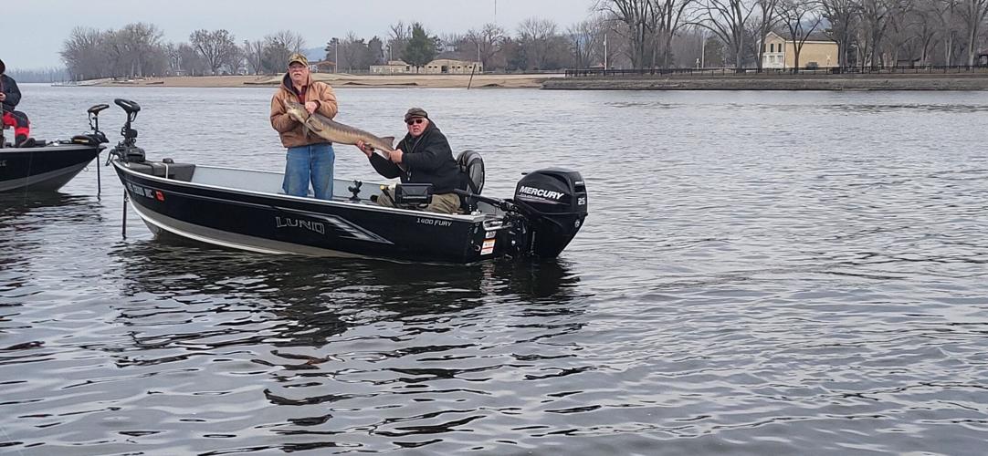 An Outdoorsman’s Journal: Sauger fishing, and Howe | Price County ...