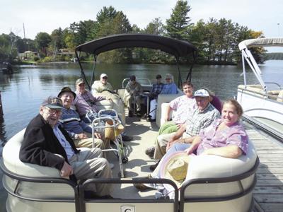 Autumn pontoon ride | Free | apg-wi.com