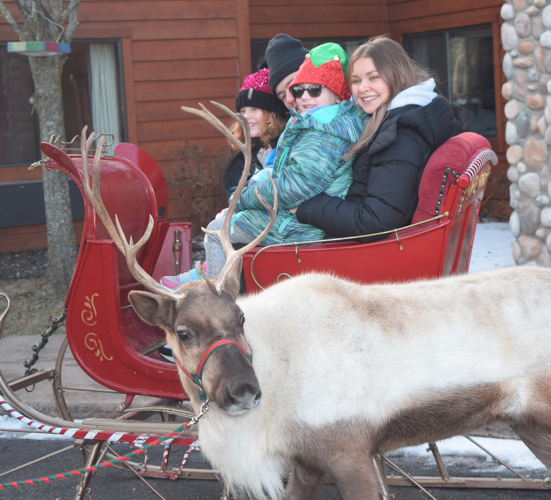 Santa’s reindeer visit area; Christmas Eve flight nears | Local | apg ...