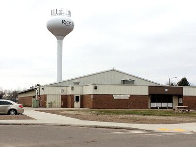 City, school agree to build new pool | Subscriber | apg-wi.com