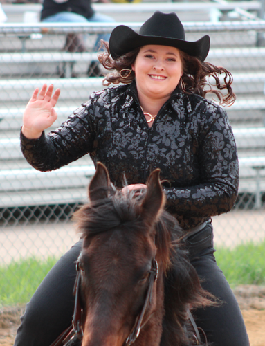 Spooner's Rodeo royalty! Queen Gloria Stumph, Princess Leila Smith will ...