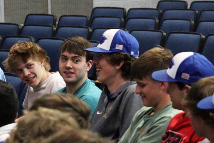 Richter receives national leadership award for Lead 'Em Up program ...