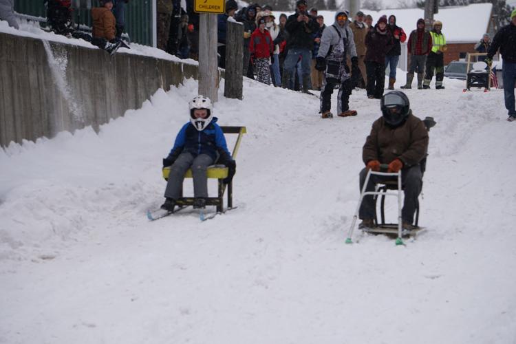 Glidden Toilet Seat Races | Local | apg-wi.com