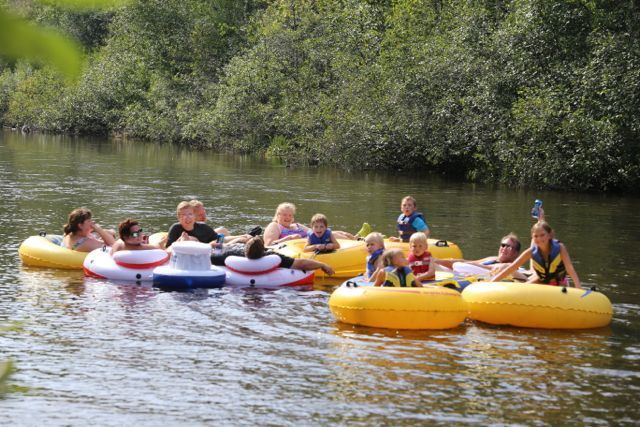 Tubing down the Namekagon | Photos | apg-wi.com