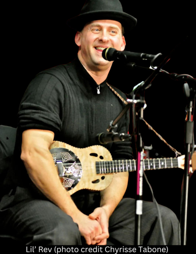 Fourth-annual Uke Fest brings in national talent | Local | apg-wi.com