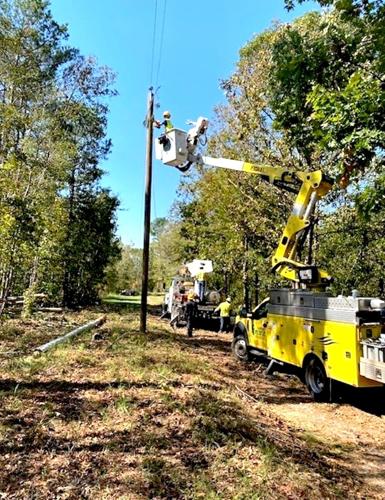 Barron Electric crew rebuilds power lines and hope after Hurricane ...