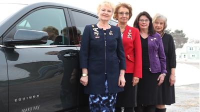 Walker earns use of Mary Kay car (again) | Free | apg-wi.com