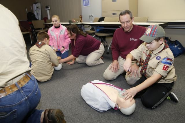 Boy Scouts learn CPR | Free | apg-wi.com