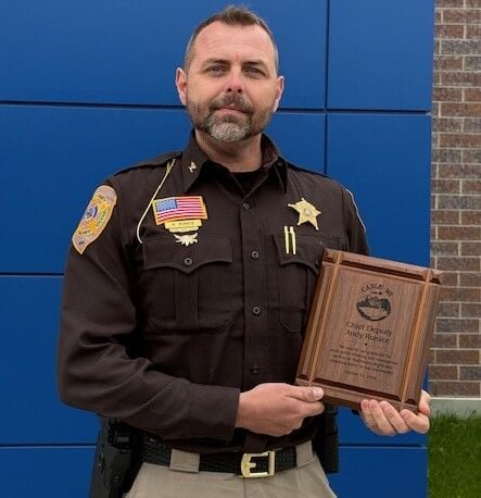 Recognized for his bravery | Local | apg-wi.com