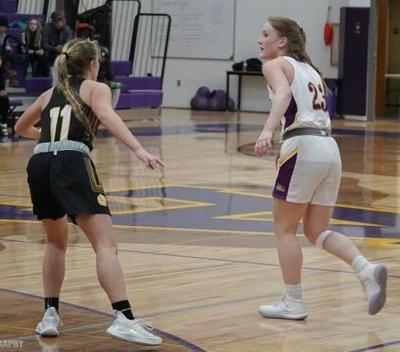'Dockers girls still seek first win | High School | apg-wi.com