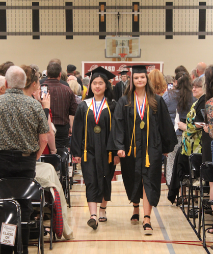 Spooner class of 2025 graduates | Local | apg-wi.com