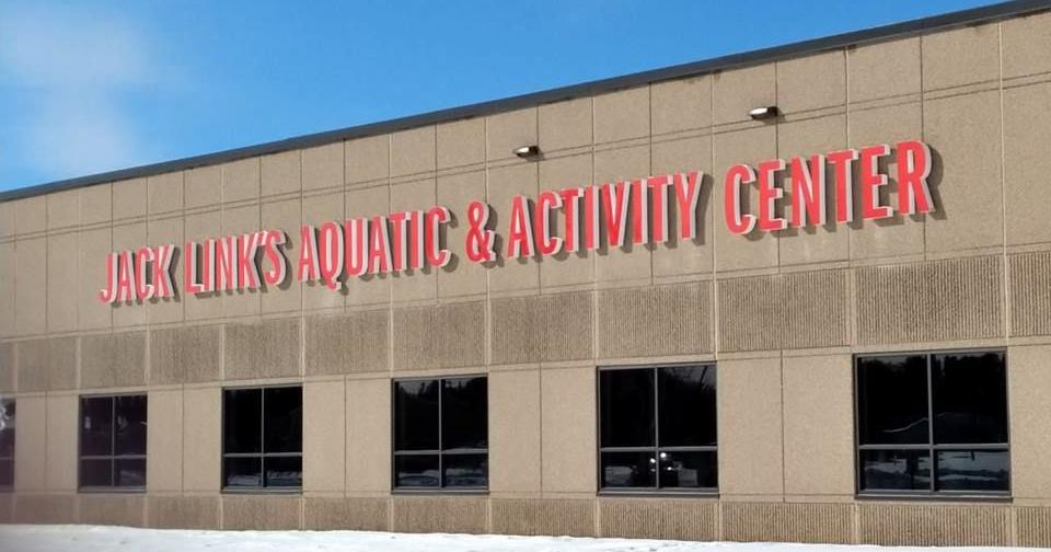 Minong to host first Father Daughter Dance at Jack Link’s Aquatic ...