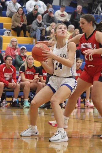 Prep girls basketball: Rice Lake shares the ball, locks up defensively ...