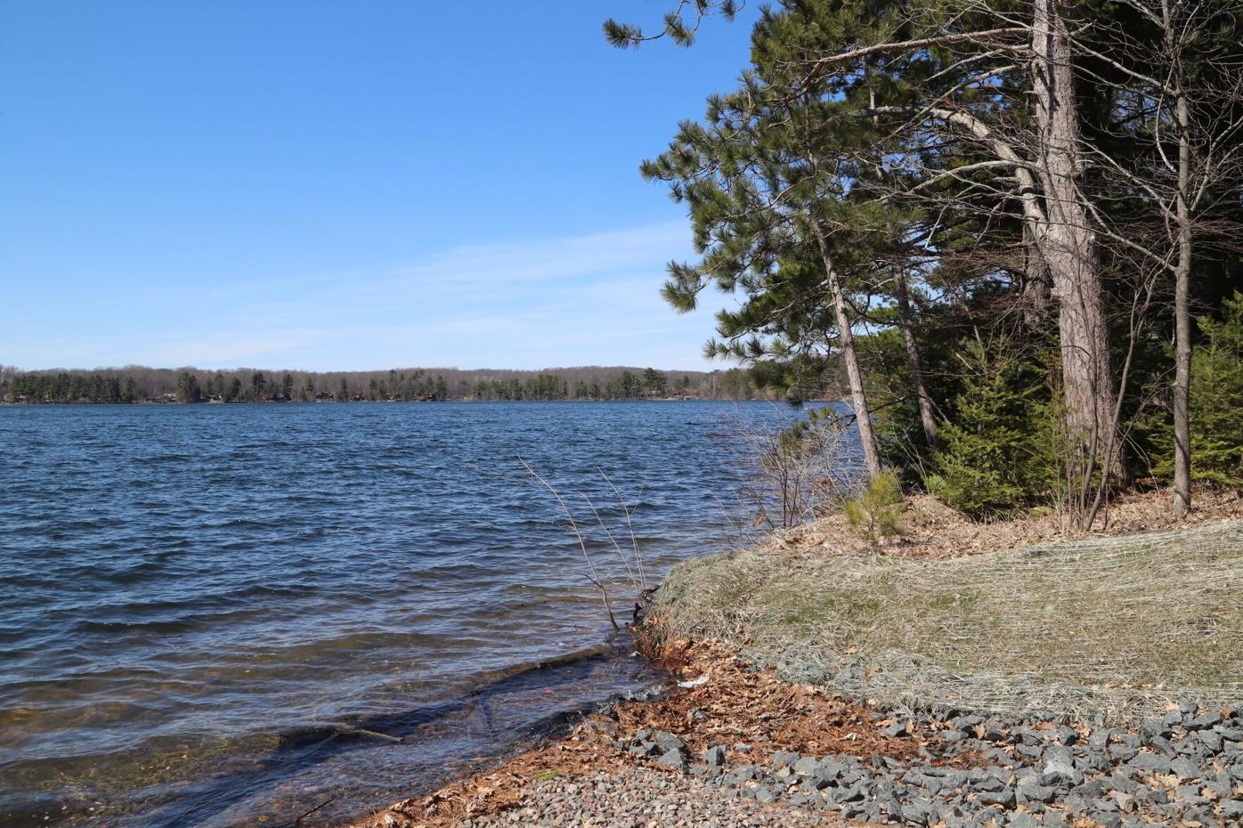 Rising water causes damage to shoreline, homes; worries Stone Lake ...