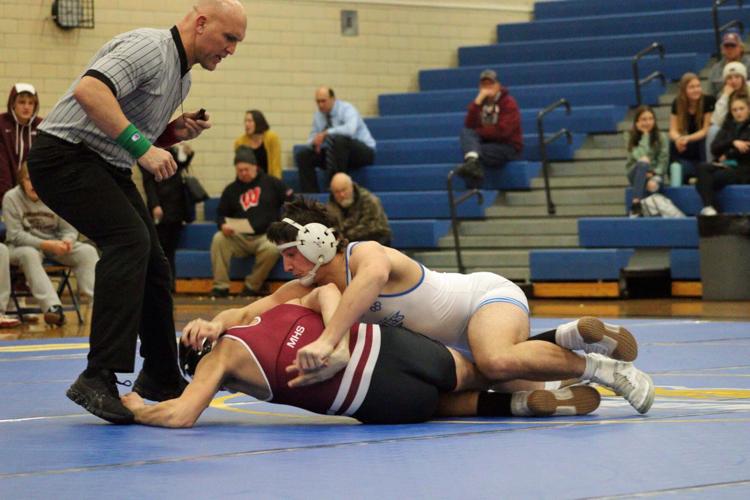 Prep wrestling: Strong veteran group looks to lead way for Rice Lake ...