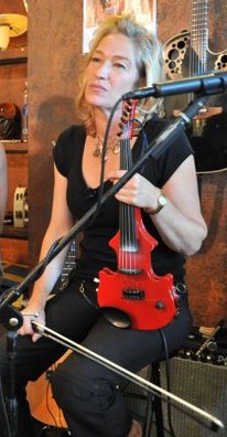 City of Hayward will pay $628,000 to musician Molly Otis and attorneys ...