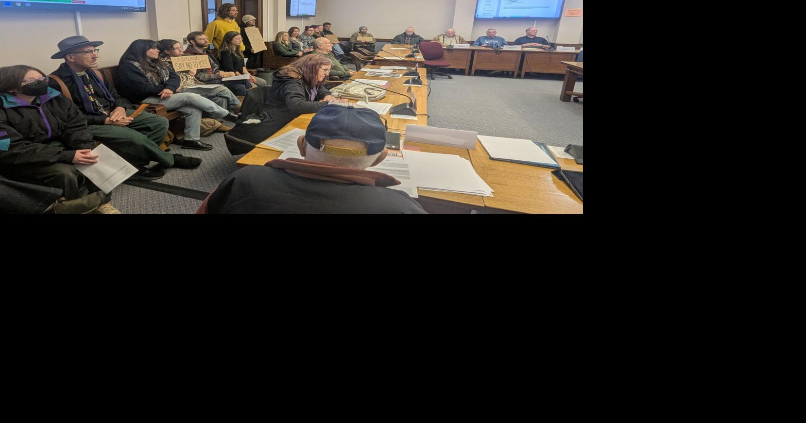 Residents to county: Don’t help ICE | Local | apg-wi.com