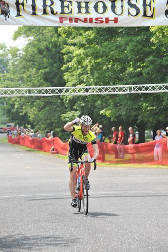 Firehouse 50 riders roar through Grand View | Local | apg-wi.com