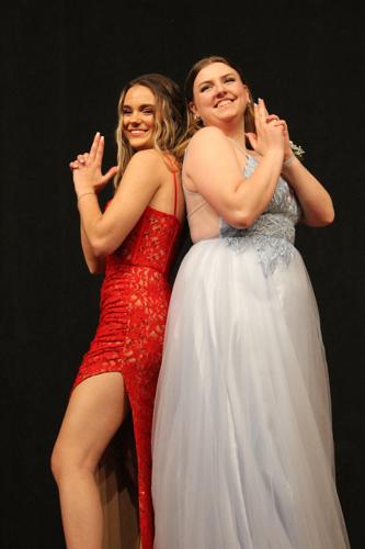 Spooner Prom goes to 'Hollywood' | Local | apg-wi.com
