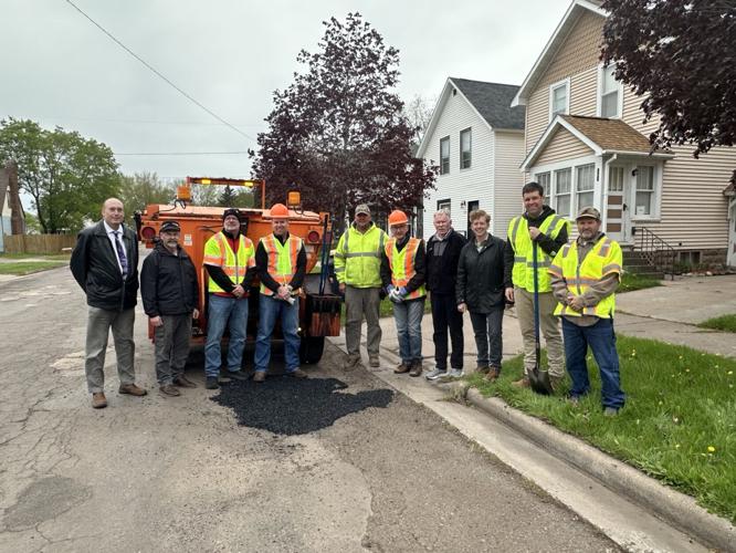 Fixing the roads | Local | apg-wi.com