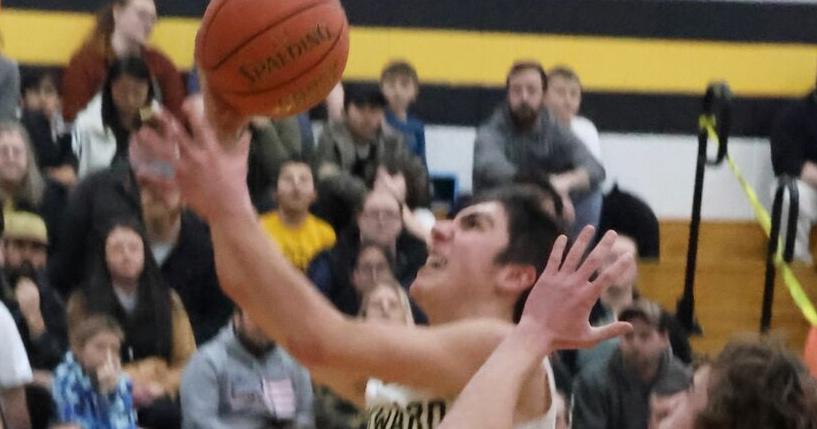 HHS boys hoops beats Barron, loses to Cameron | Sawyer County Record ...