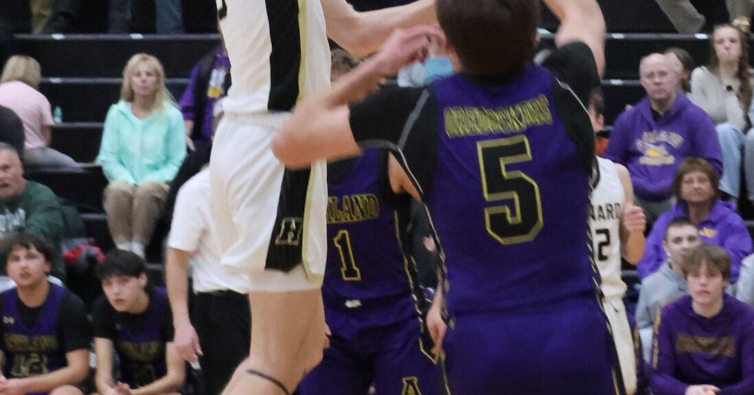 Hayward boys hoops rallies past Spooner, Ashland | Sawyer County Record ...