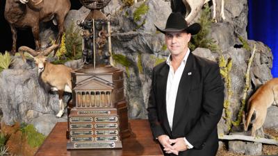 Pantheon award: Jay Link receives prestigious international hunting ...