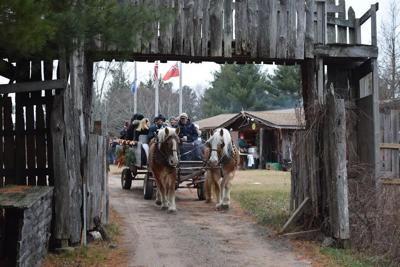 Christmas at the Forts at Forts Folle Avoine | Outdoors | apg-wi.com