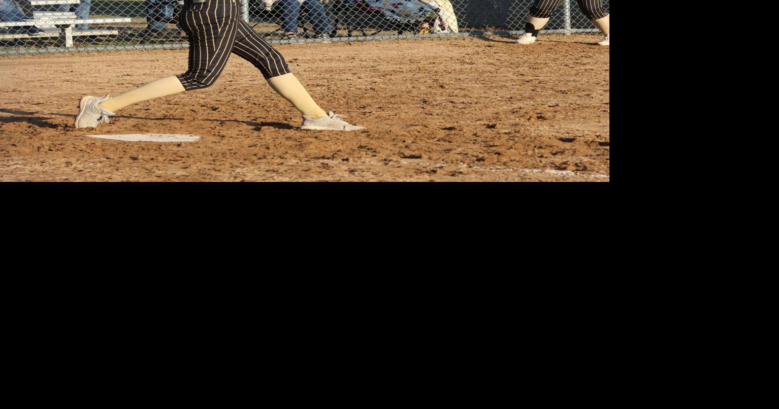 Canes softball wins two of three games | Sawyer County Record | apg-wi.com