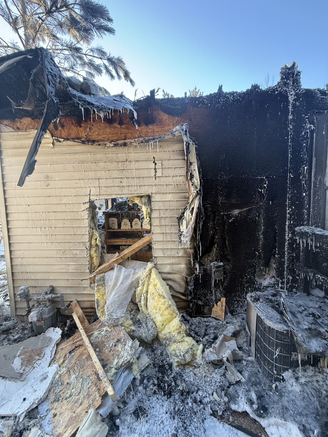 Firefighters face -38 temps at Phillips home fire | Price County Review ...