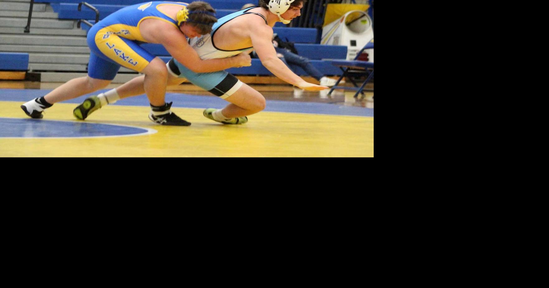 Prep wrestling: Rice Lake takes narrow defeat by Eau Claire Memorial ...