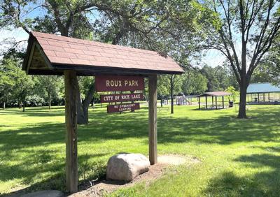 Embrace brings back Yoga in the Park | News | apg-wi.com