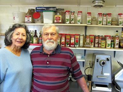 Racheli’s Deli no more | Archives | apg-wi.com