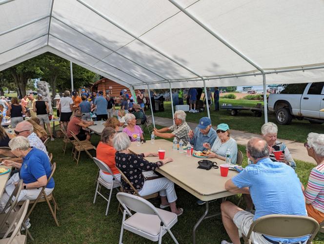 Shell Lake community gets together | Local | apg-wi.com