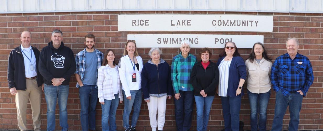 Old community pool undergoing demolition | News | apg-wi.com