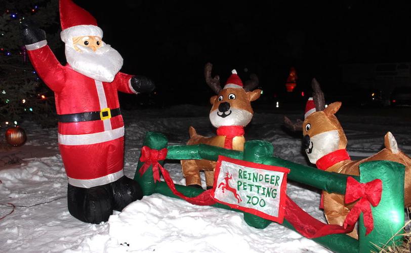 Scenes from Cameron's third annual lighted parade | Media | apg-wi.com