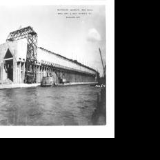 Encore! Monroe to repeat pictorial history of docks | News | apg-wi.com