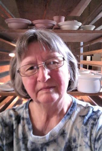 AIH gallery features regional pottery artist | Subscriber | apg-wi.com