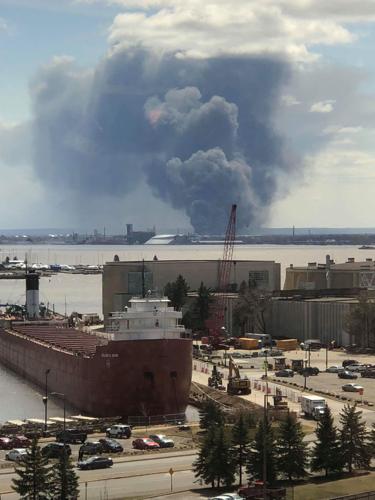 Multiple injuries reported after oil refinery explosion in Superior ...