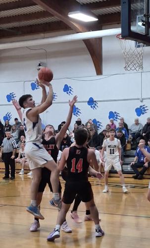 Mellen's Henri surpasses 1,000 point mark | High School | apg-wi.com