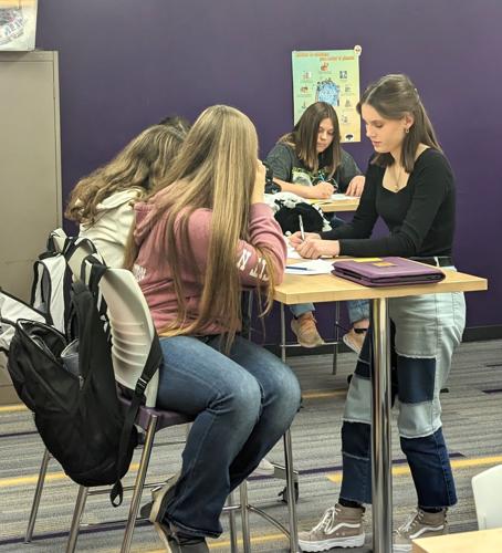 Si, hablamos espanol! AHS teacher inspires with creative approach ...