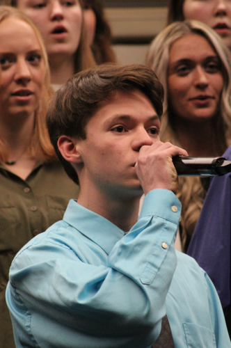 Shell Lake students celebrate the season | Local | apg-wi.com