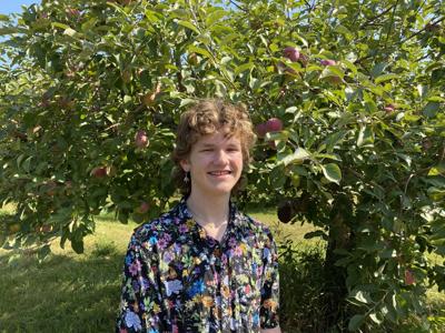 Applefest king marks a break from tradition | Local | apg-wi.com