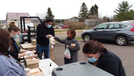 Red Cliff fish project distributes fresh whitefish | Subscriber | apg ...