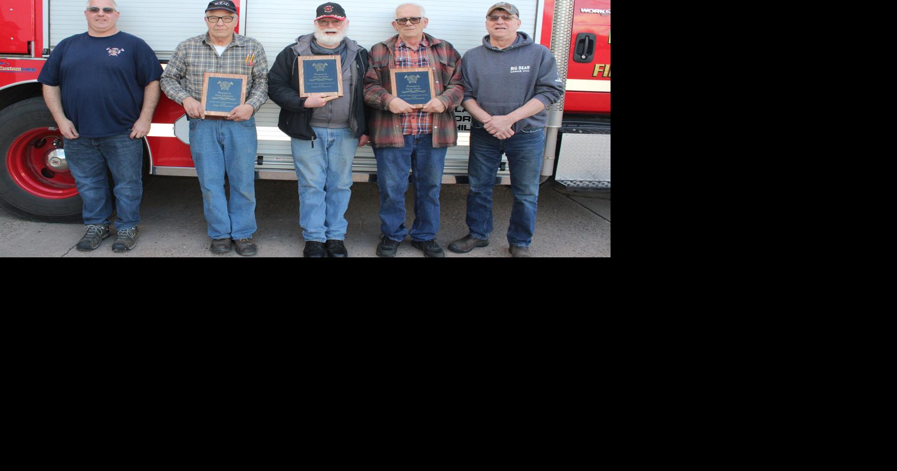 Phillips honors firefighters for service | Price County Review | apg-wi.com